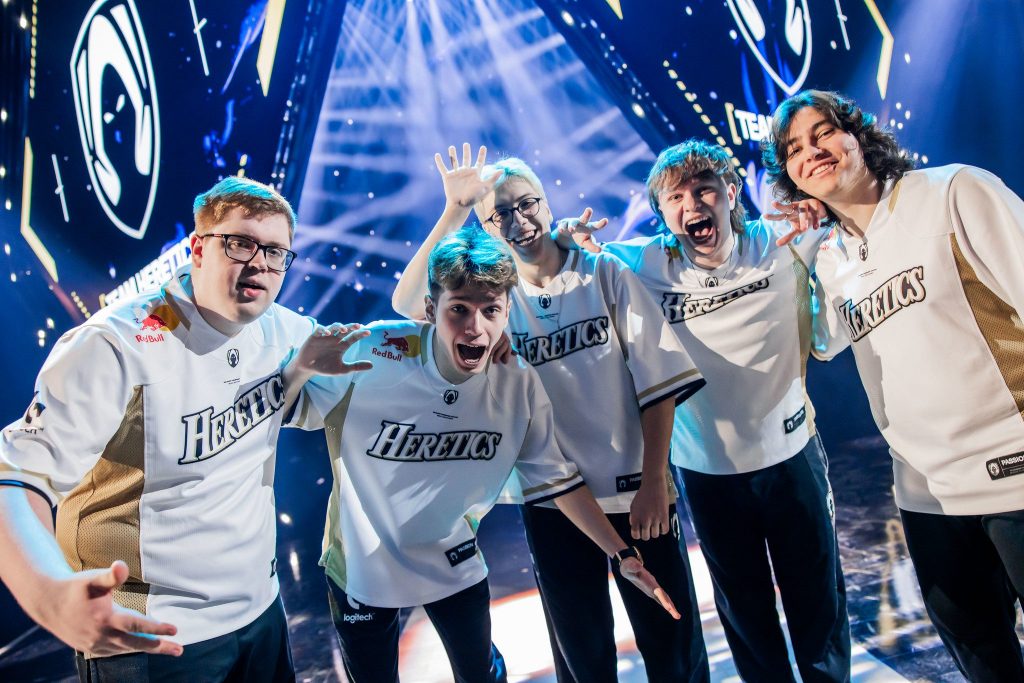 Champions 2024: "Script" pode "favorecer" Team Heretics na grande final ...